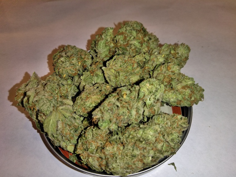 Romulan | Marijuana Strain Reviews | AllBud