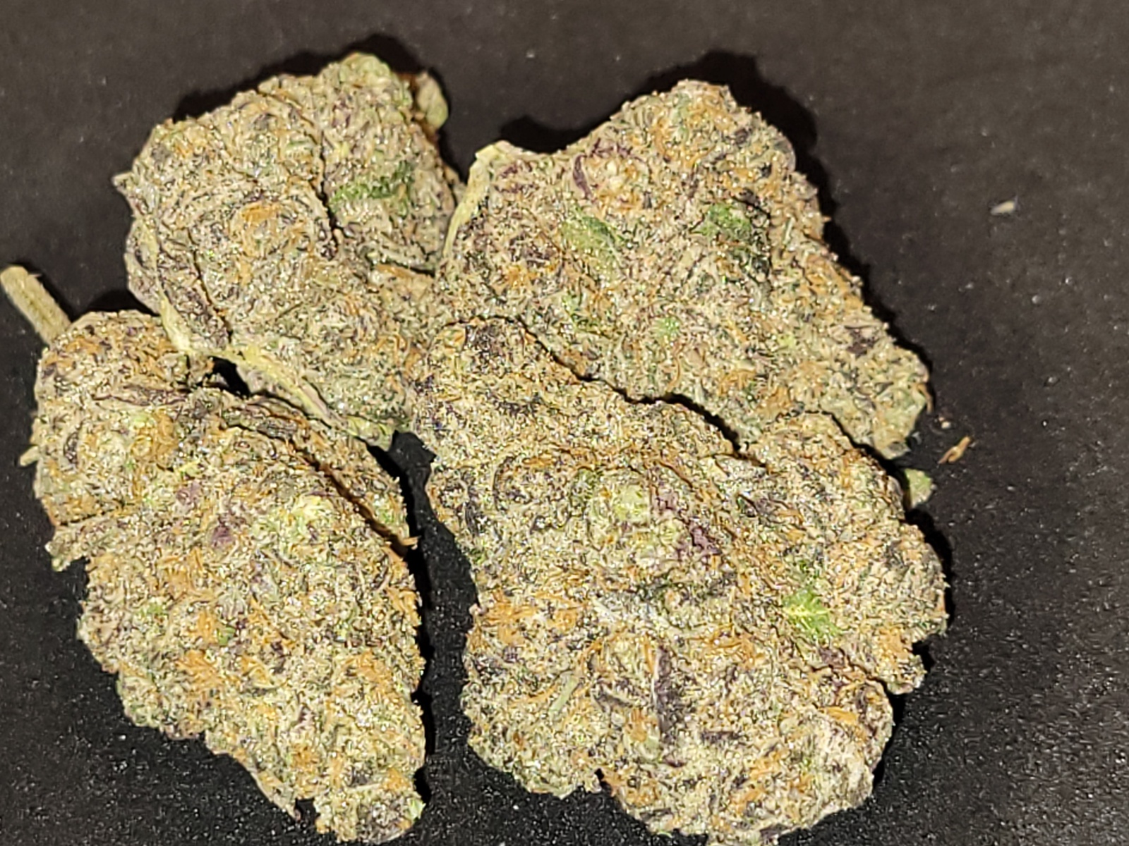 Permanent Chimera Marijuana Strain Information & Reviews | AllBud