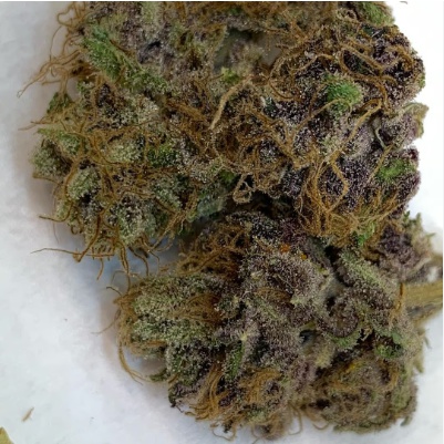 Red Queen Marijuana Strain Information & Reviews | AllBud