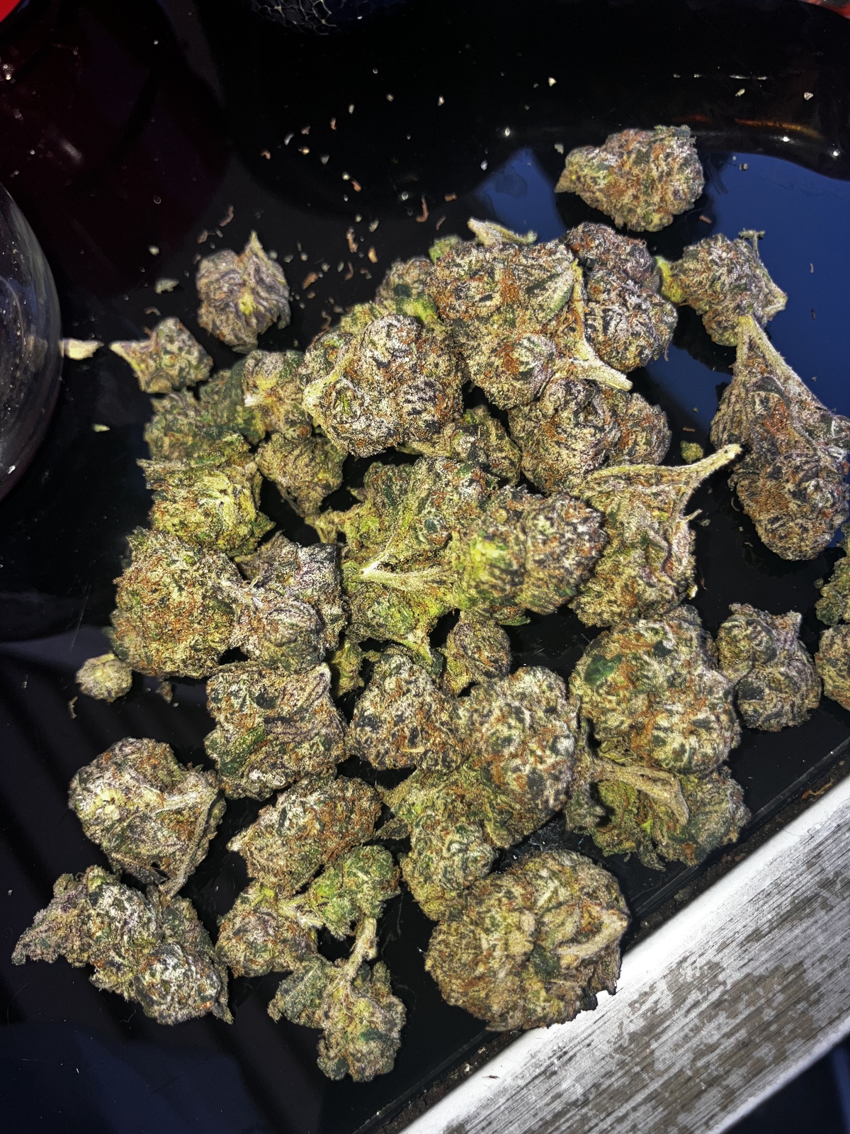 Sparkleface Marijuana Strain Information & Reviews | AllBud